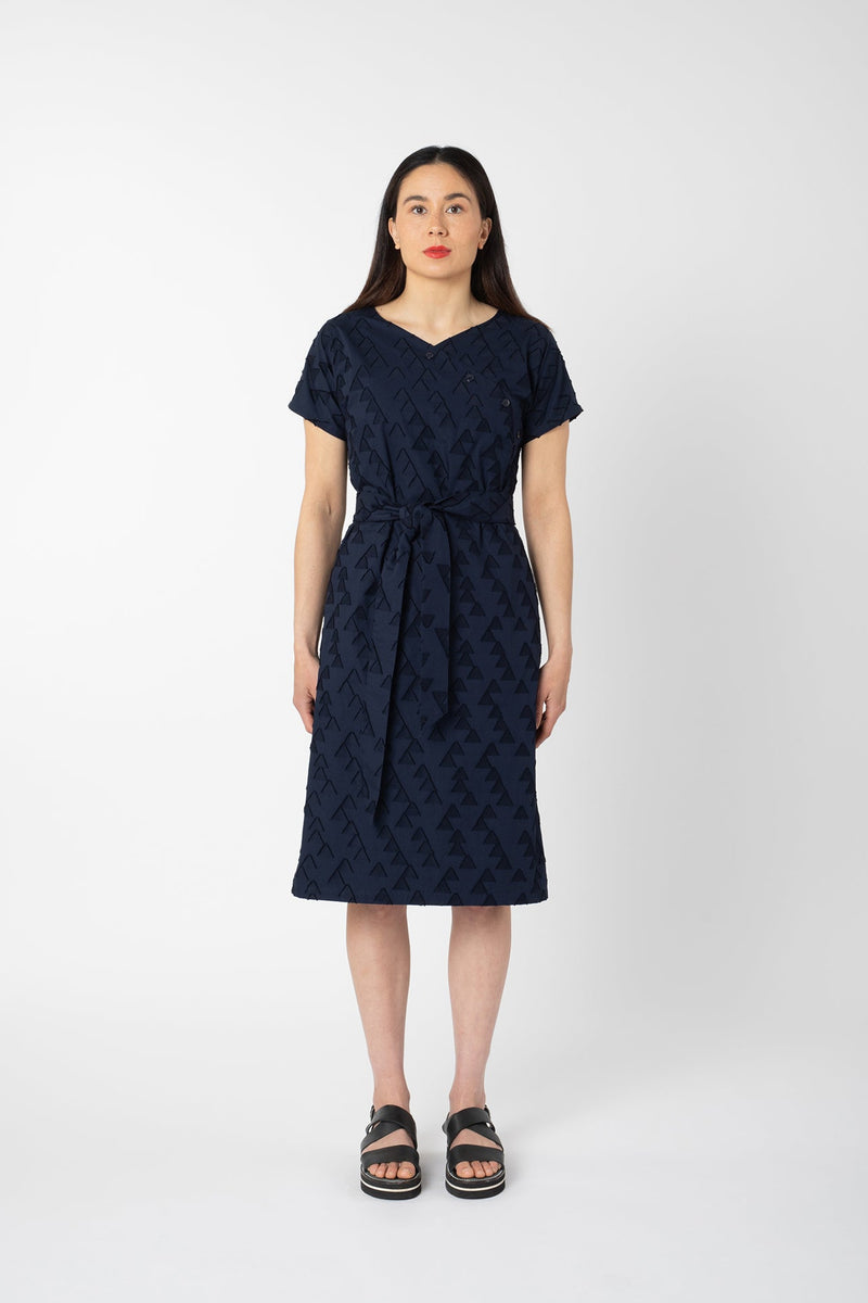 KLEO DRESS NAVY TRIANGLES – Kumo